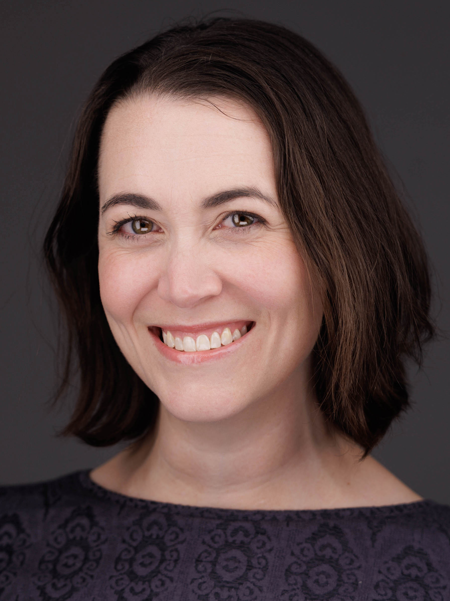 About – Beth Mills